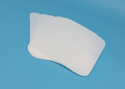 White Medical Absorbent Pads , Non-Woven Absorbent Sheet With 95Kpa Bag